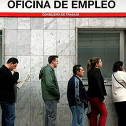 El INEM se apunta a las horas extra | Economía | Cinco Días
