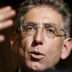 Angelides, el inspector general del desastre financiero | Empresas ...