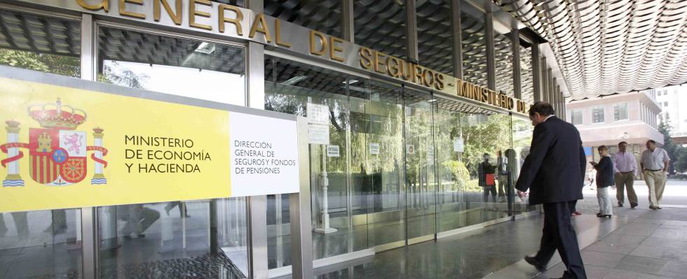 El dinero en planes de pensiones se podrá retirar a los 10 años sin ...