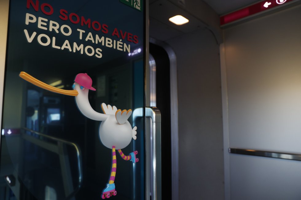 Fotos: Así es Ouigo, el nuevo tren de alta velocidad a bajo coste ...