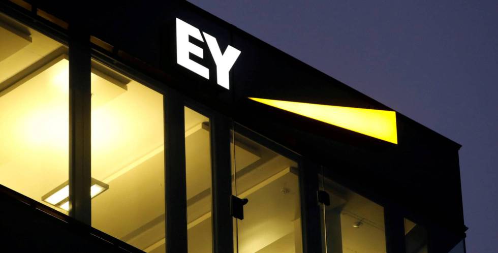 EY planea una escisión global de sus negocios de auditoría y ...