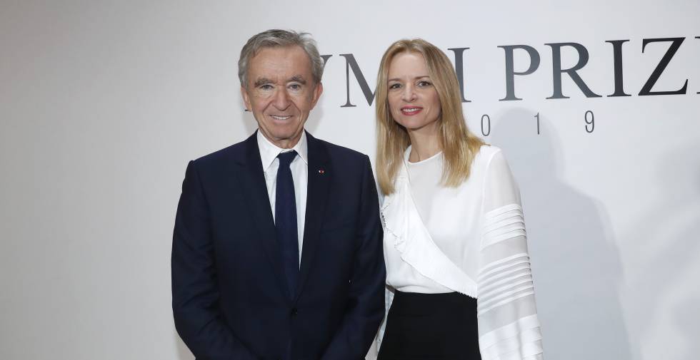 LVMH tiene una forma más hábil de abordar la sucesión | Opinión | Cinco ...